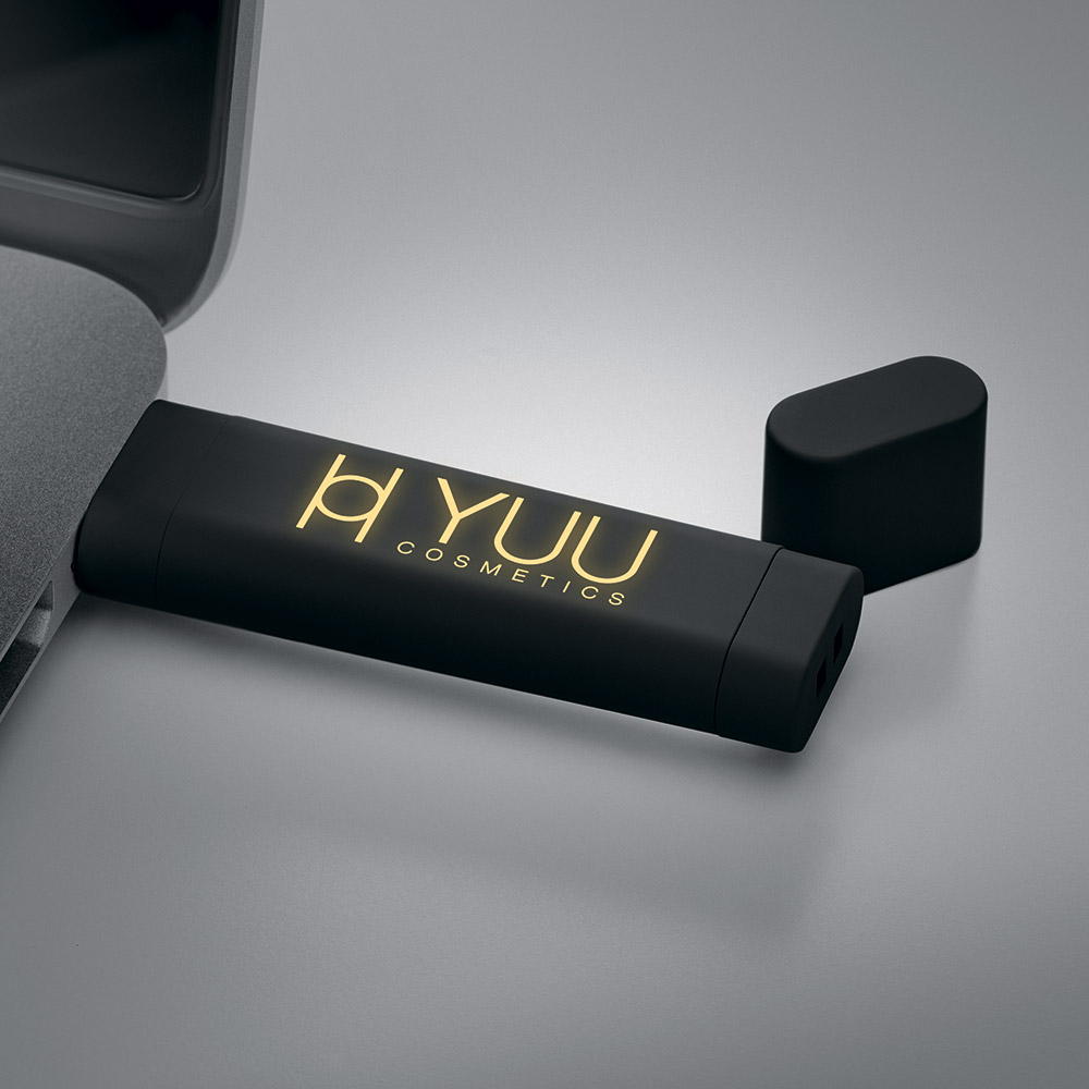 LightUp USB stick s osvijetljenim natpisom | Damianus